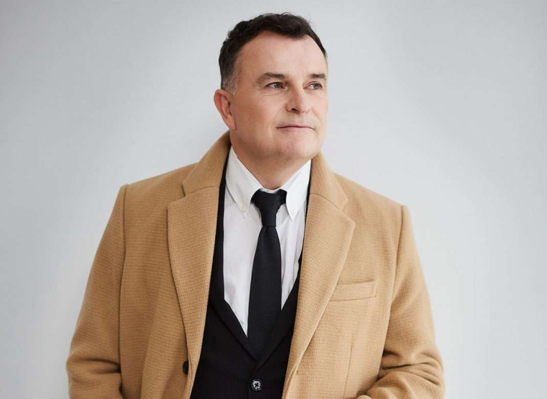 Un album dans l’air du temps de Daniel Girard - Fugues