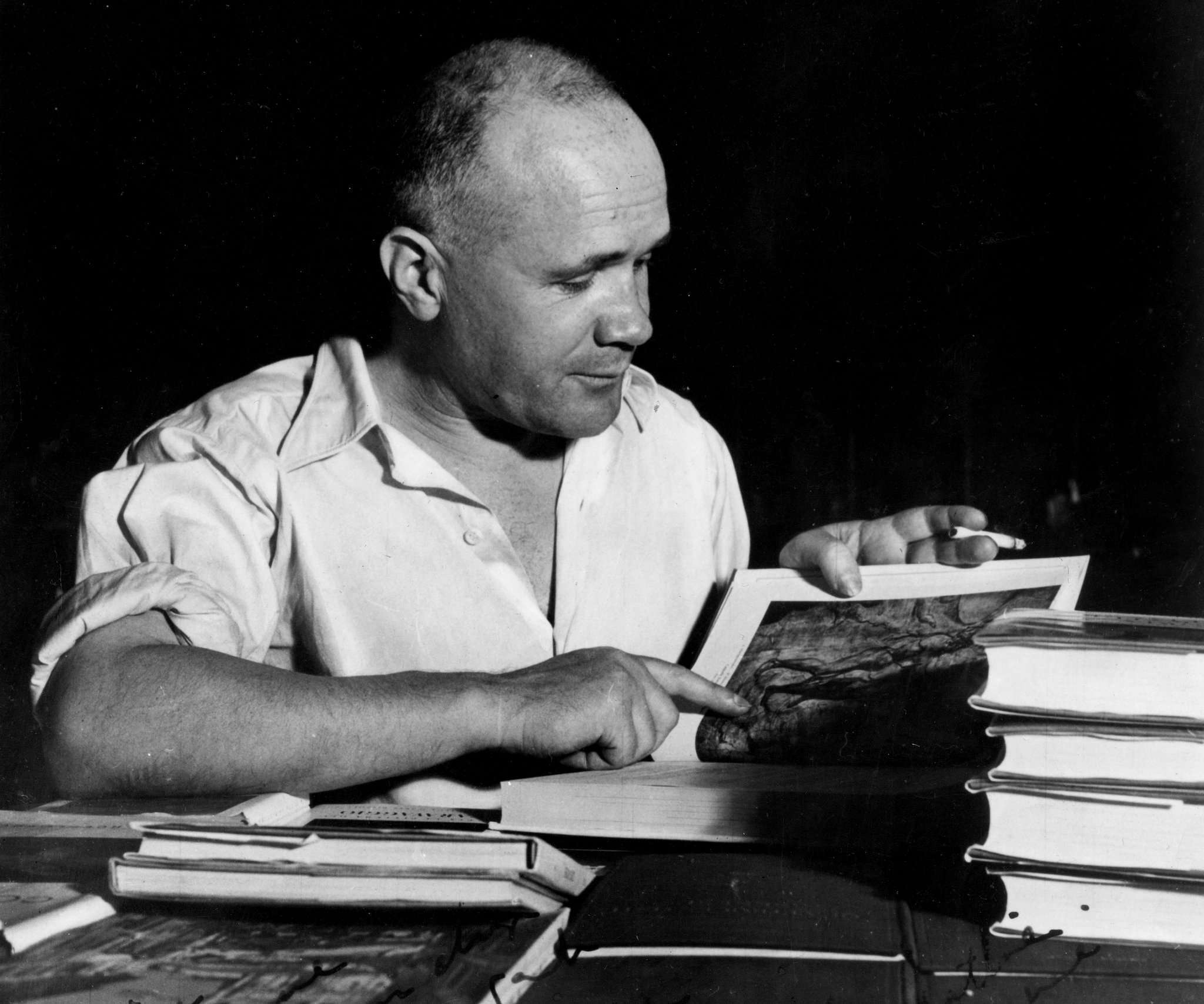 Jean Genet : saint et voleur - II - Fugues